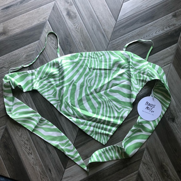 Princess Polly | Tops | Princess Polly Miss Lexy Top Green 4 | Poshmark